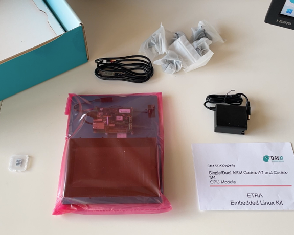 Let's unbox! ETRA SOM – DAVE Embedded Systems